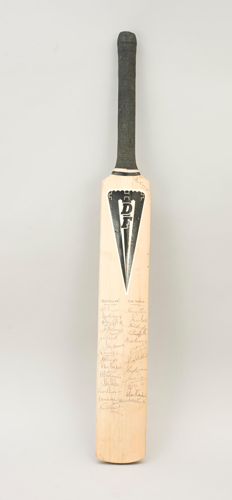 Vintage Autographed Duncan Fearnley Cricket Bat, England V Pakistan ...