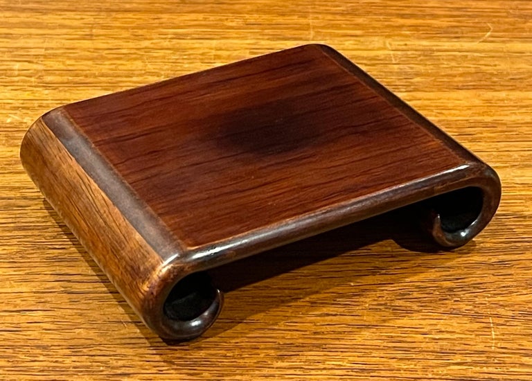 Vintage Bakelite Buddha Head on Rosewood Stand For Sale at 1stDibs