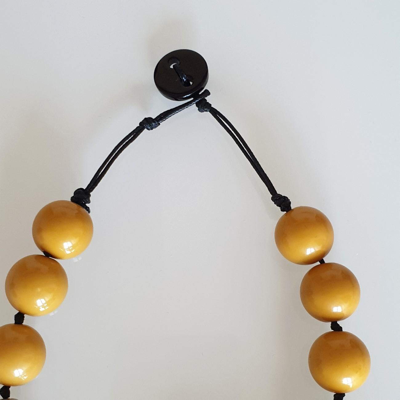 Vintage Bakelite Fashion Necklace, France 1970s at 1stDibs | amabits, bakelite necklace