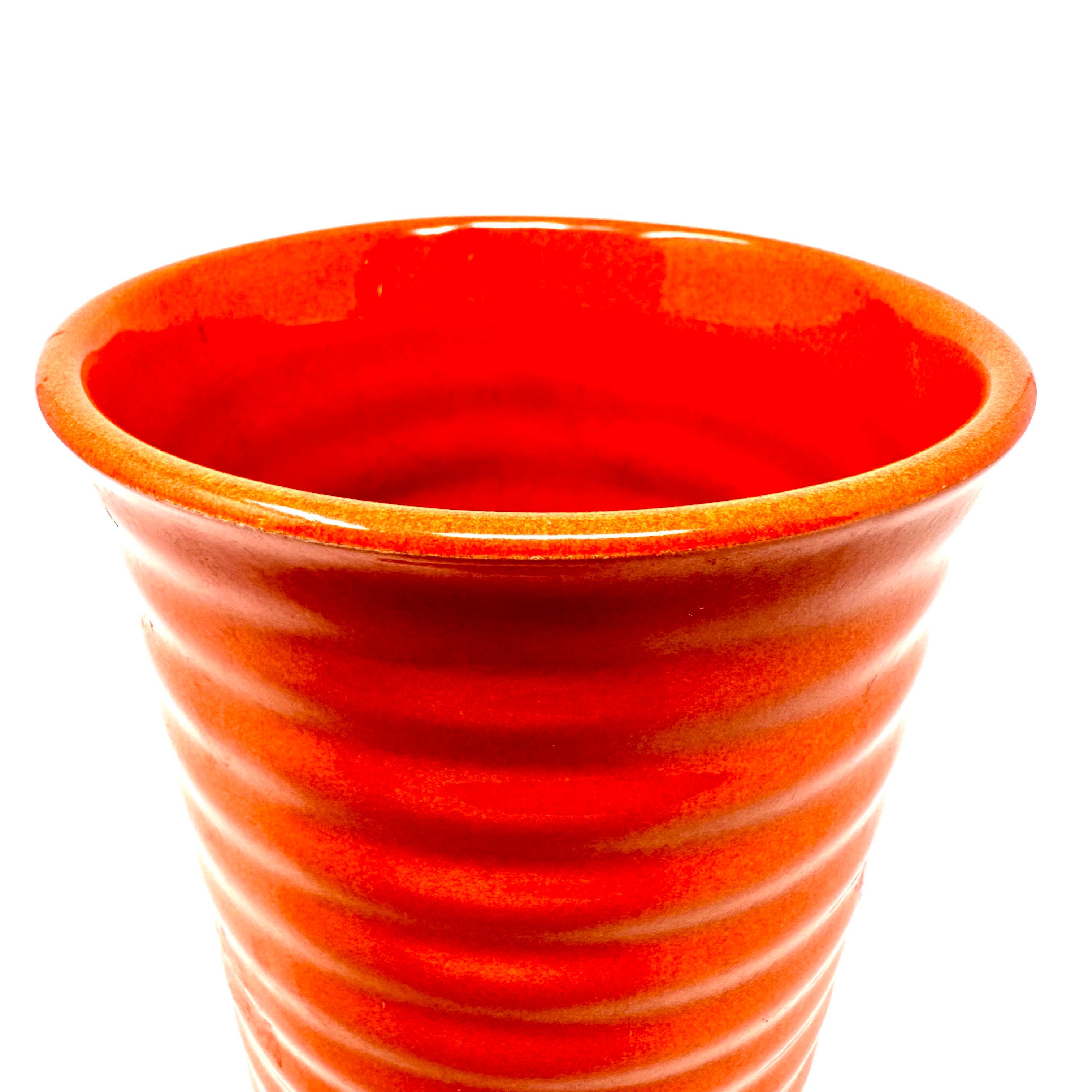 Vintage Bauer Los Angeles Pottery Orange Ringware Vase For Sale at 1stDibs