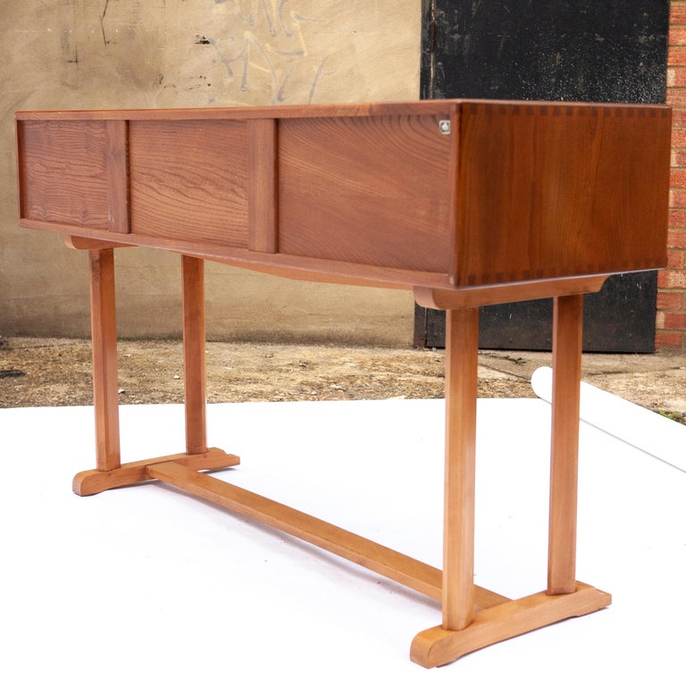 Vintage Beech and Elm Console Table by Ercol, 1960s For Sale at 1stDibs