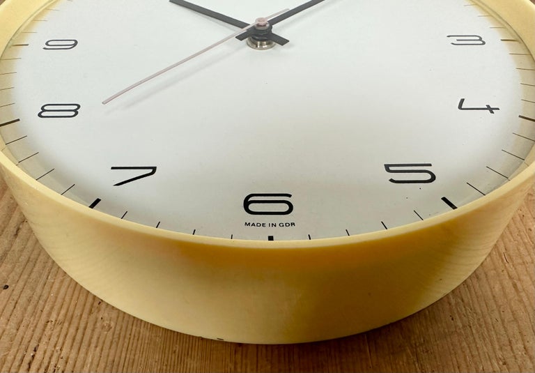 Vintage Beige Bakelite Wall Clock from Weimar, 1970s For Sale at 1stDibs