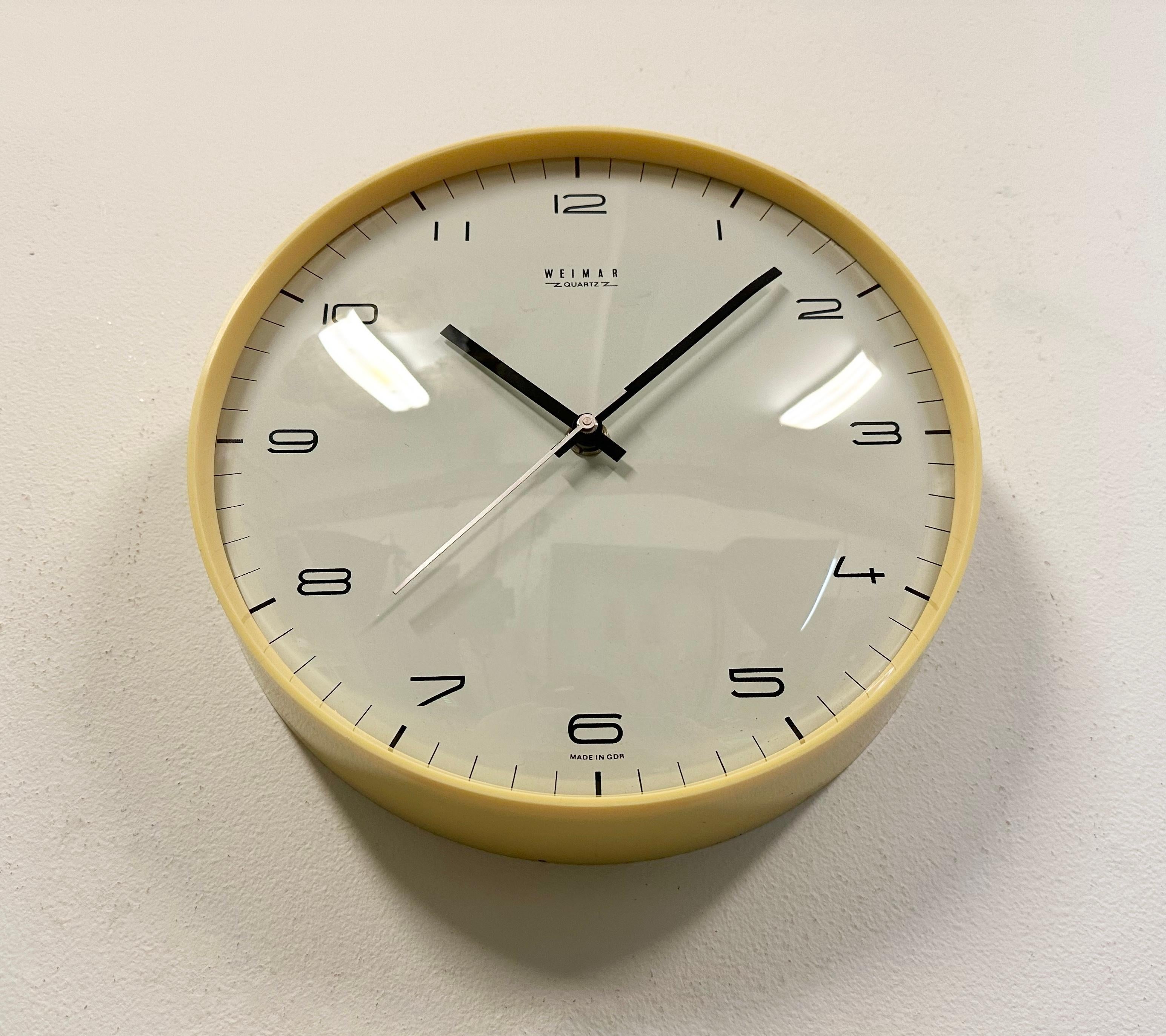 Vintage Beige Bakelite Wall Clock from Weimar, 1970s at 1stDibs ...