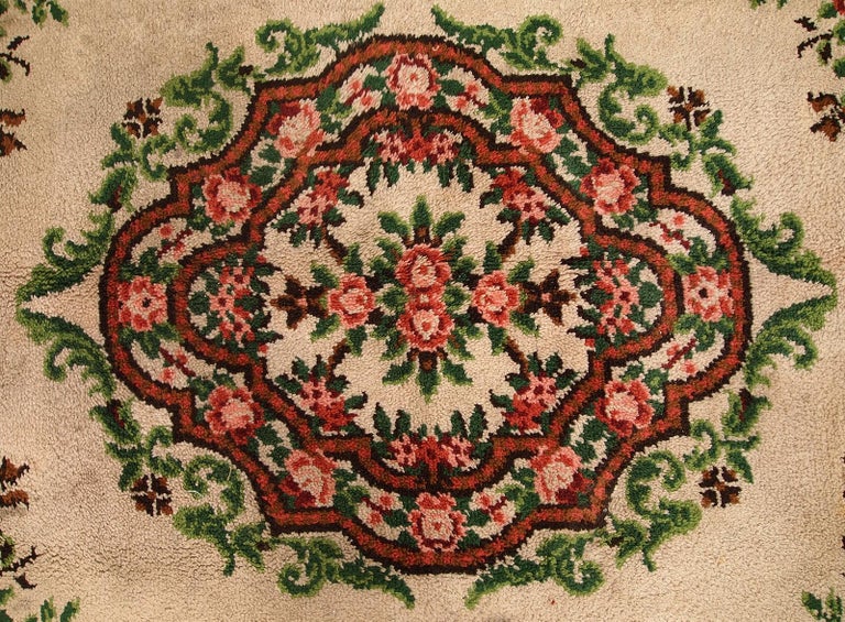 Vintage Belgian Savonnerie Rug, 1960s, 1C270 For Sale at 1stDibs