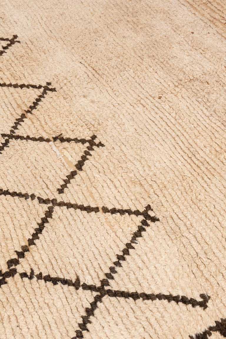 Vintage Beni Ouarain Berber Rug, Unusually Large, 1920's For Sale at ...