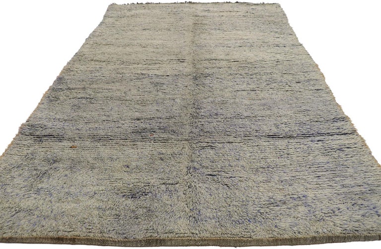Vintage Berber Moroccan Rug with Bohemian Style For Sale at 1stDibs