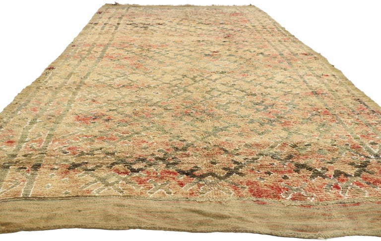 Vintage Berber Moroccan Rug with Rustic Organic Modern Style at 1stDibs