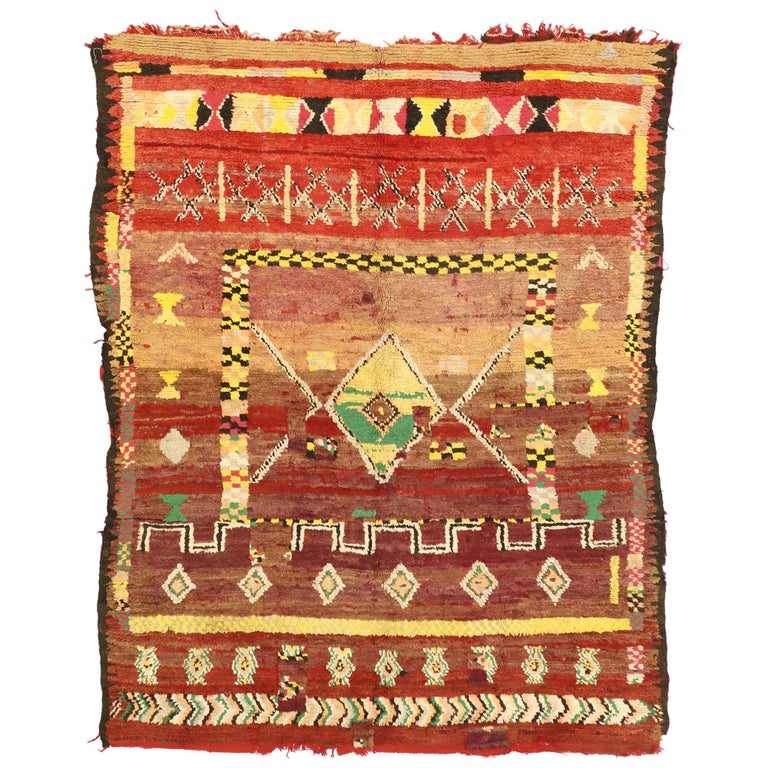 Vintage Berber Moroccan Rug with Tribal Artisan Style For Sale at 1stDibs