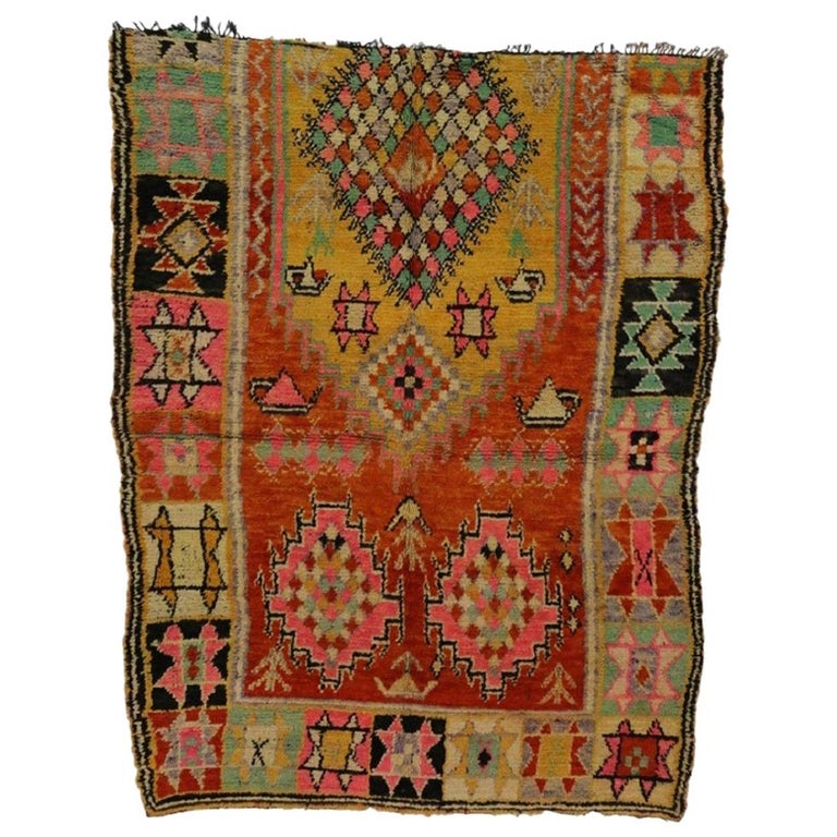 Vintage Berber Moroccan Rug with Tribal Style For Sale at 1stdibs