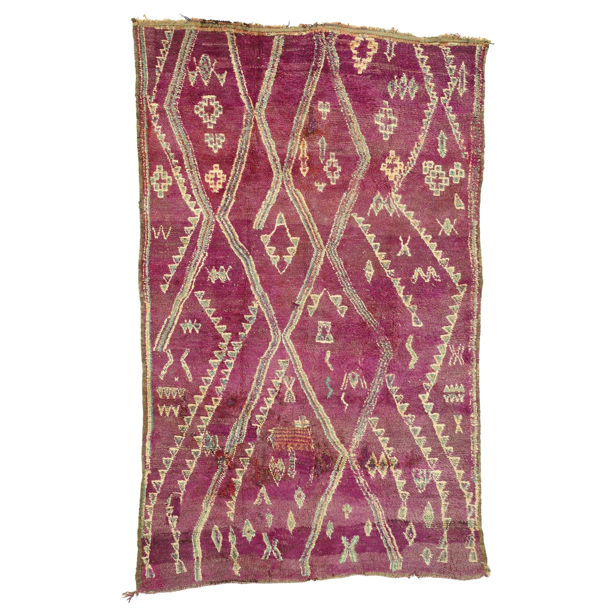 Vintage Berber Moroccan Zayane Rug with Tribal Boho Chic Style at 1stDibs
