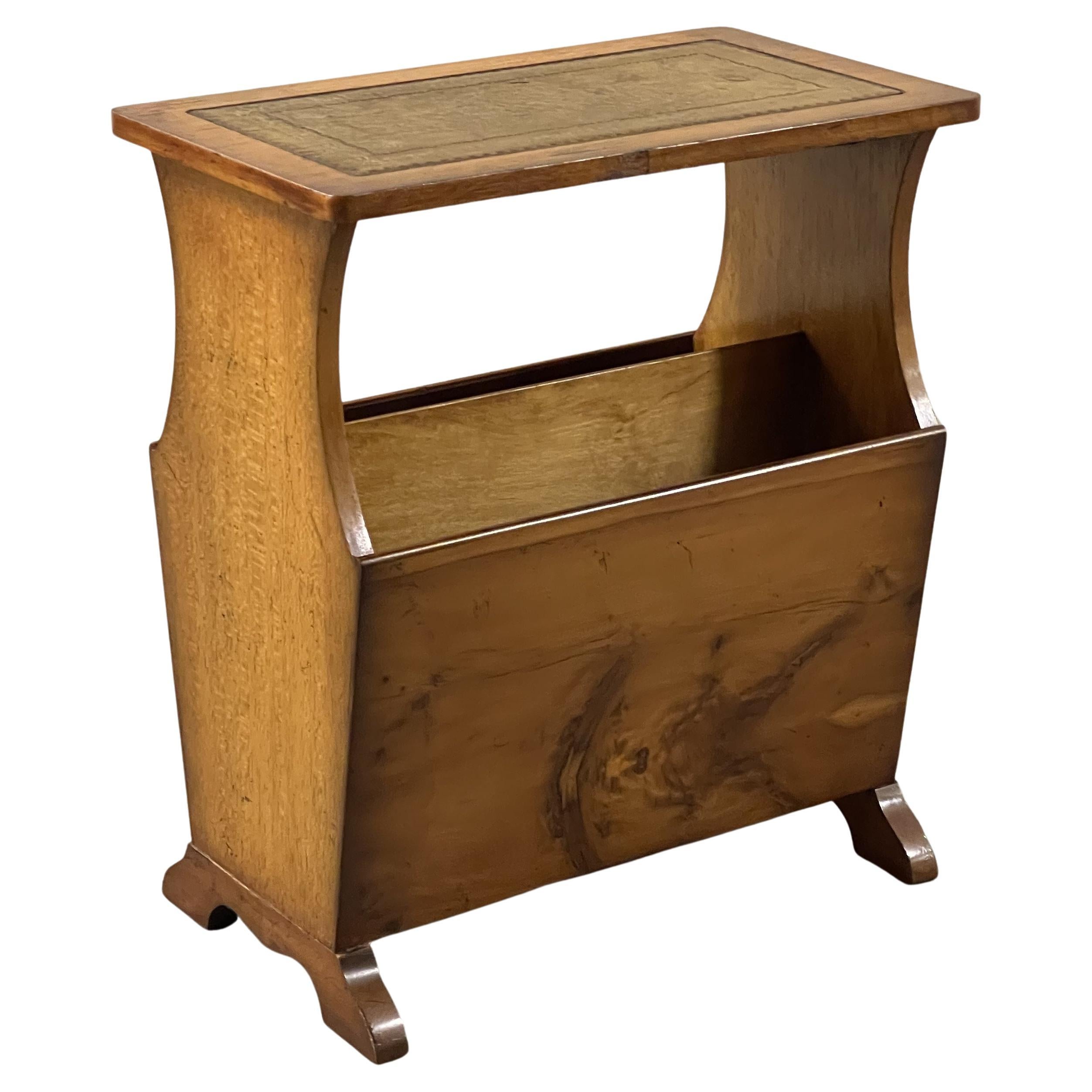 With Magazine Rack Table Top