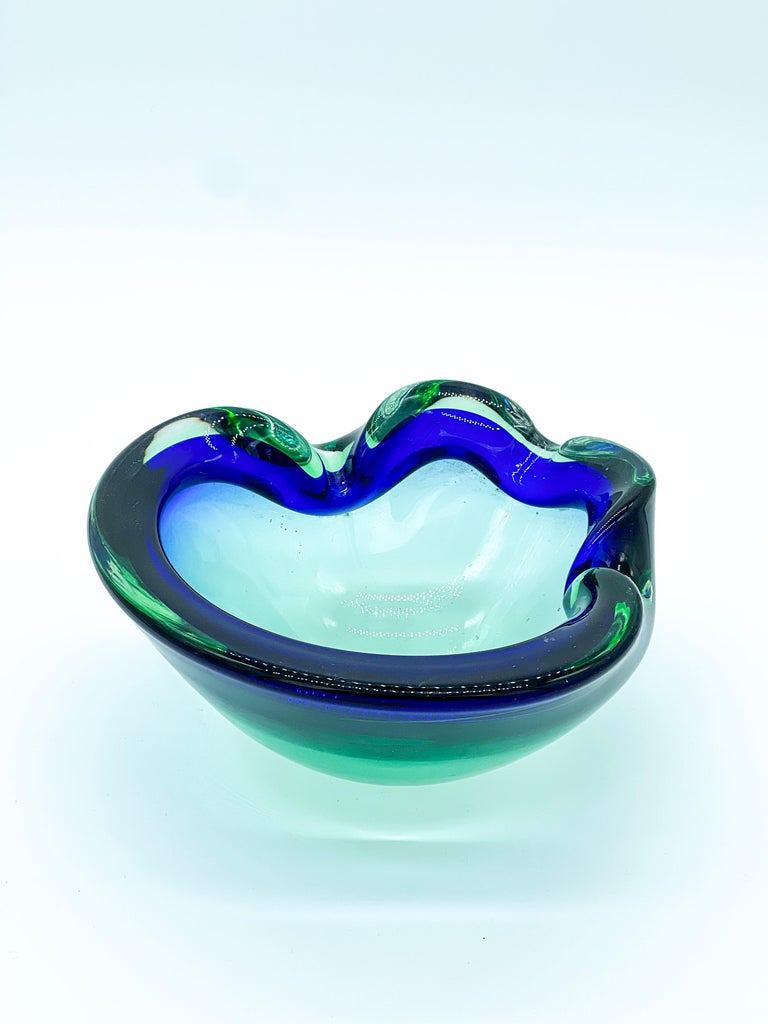 Vintage Big and Heavy Murano Bowl in Deep Blue and Mint Green "Sommerso ...