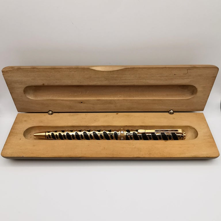 Vintage Black Colored Diamond 18k Yellow Gold Ball Pen Sandalwood Box ...