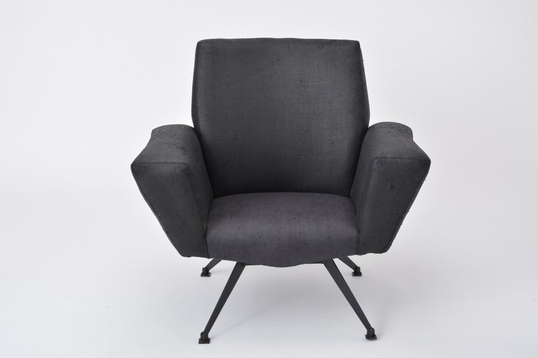 Vintage Black Italian Lounge Chair Model 548 by Lenzi, 1960s at 1stDibs