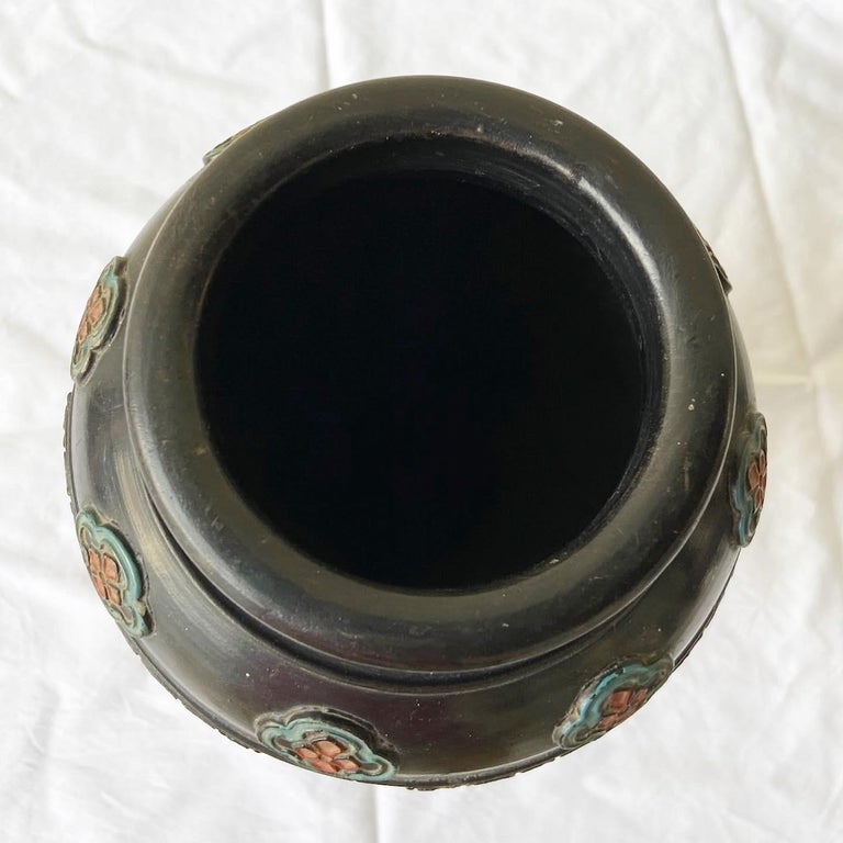 Vintage Black Japanese Tokanabe Pottery Vase For Sale at 1stDibs