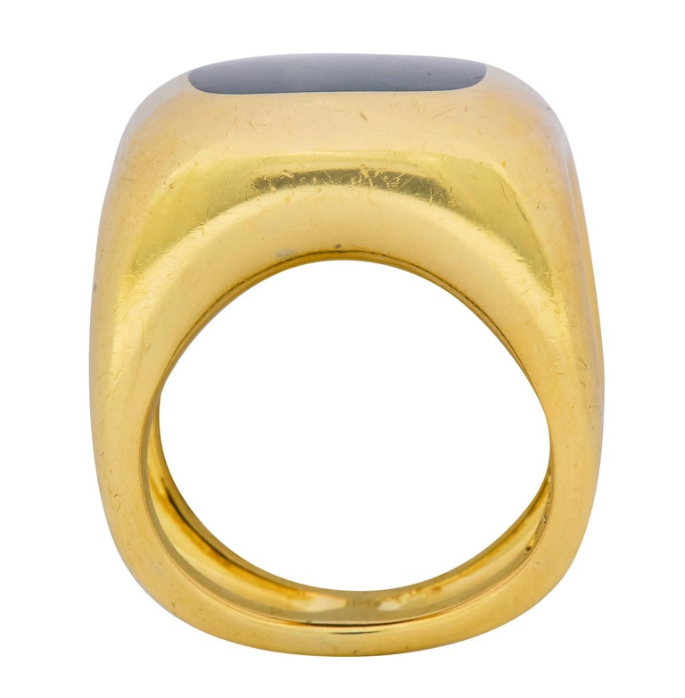 Vintage Bloodstone Inlay 18 Karat Yellow Gold Unisex Signet Ring at 1stDibs