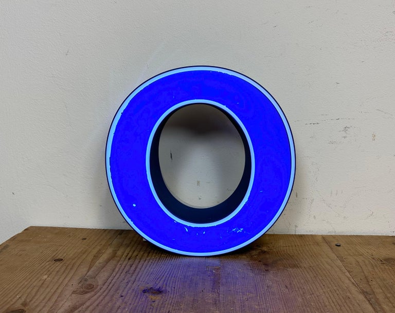 Vintage Blue Plastic Illuminated Letter O, 1970s For Sale at 1stDibs