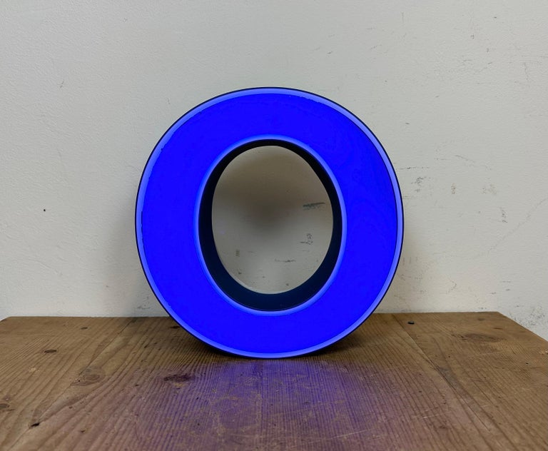 Vintage Blue Plastic Illuminated Letter O, 1970s For Sale at 1stDibs