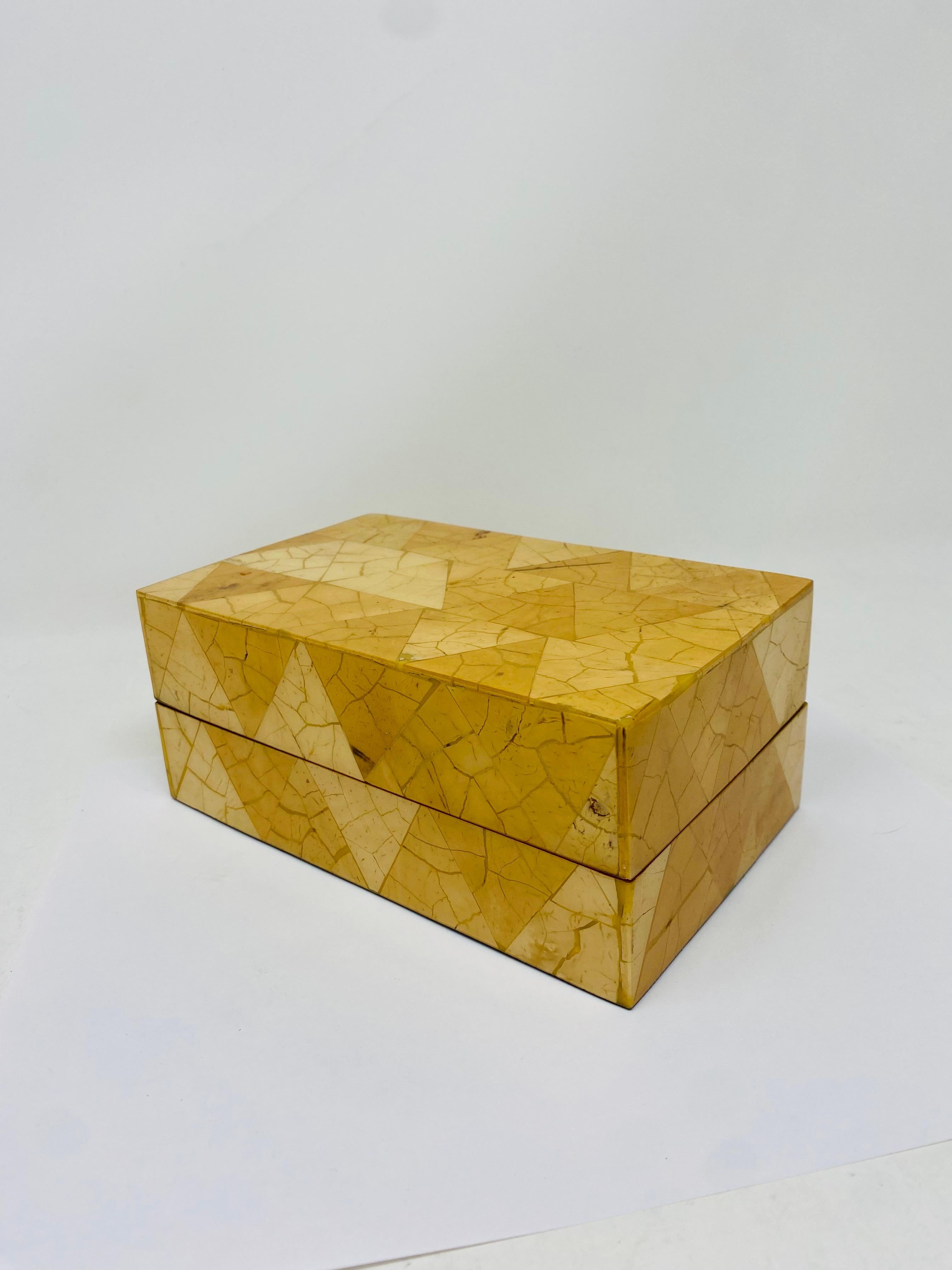 Vintage Bohemian Tessellated Horn Decorative Box by Nordstrom For Sale ...