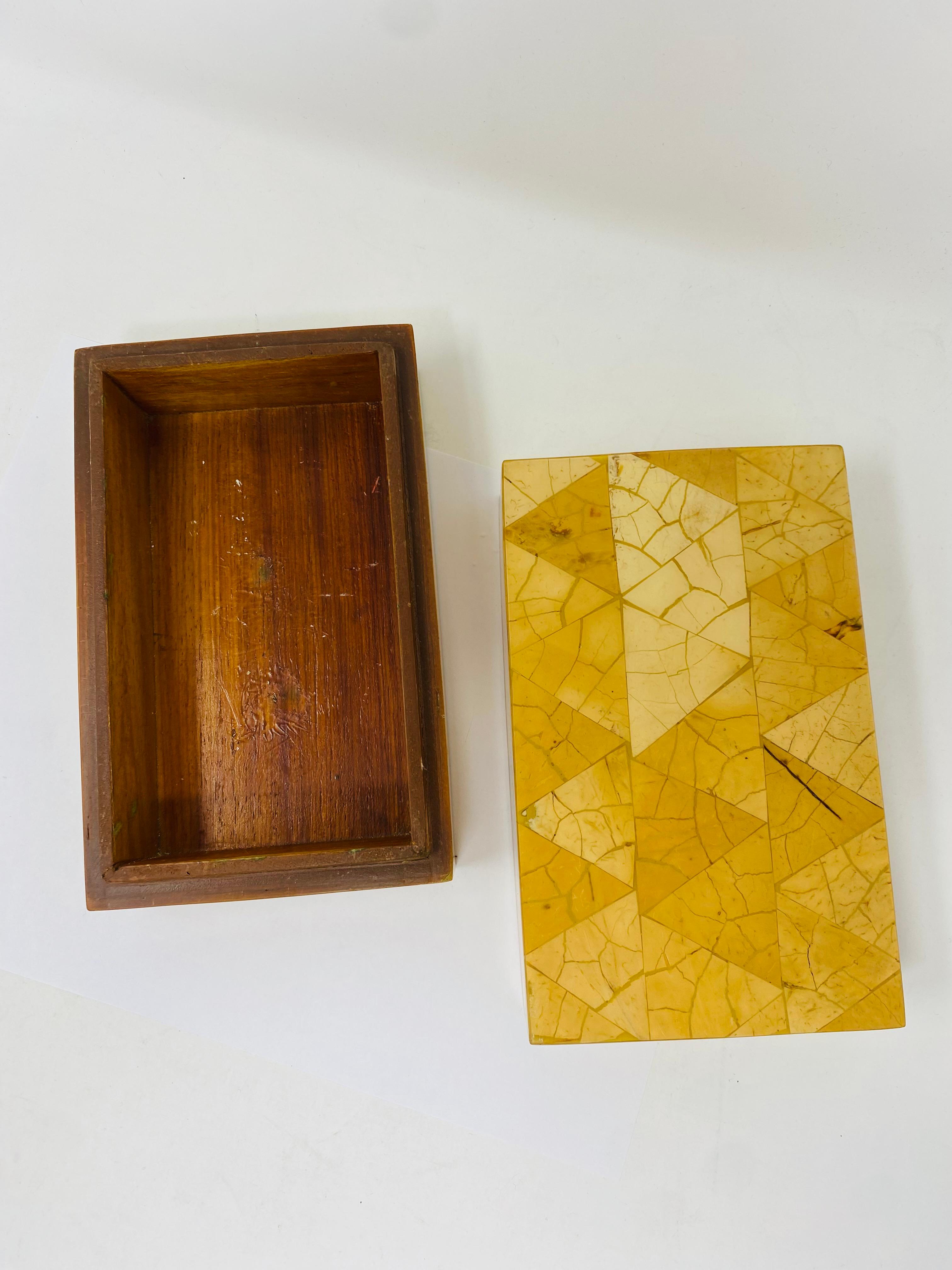 Vintage Bohemian Tessellated Horn Decorative Box by Nordstrom For Sale ...