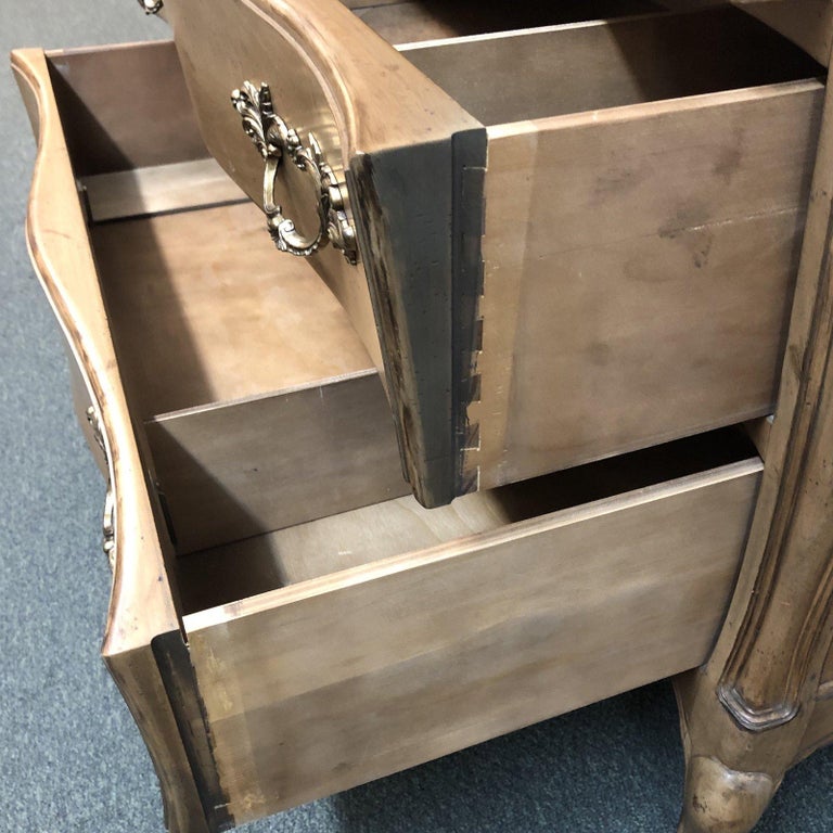 Vintage Bombe Chest by Dixon-Powdermaker For Sale at 1stDibs