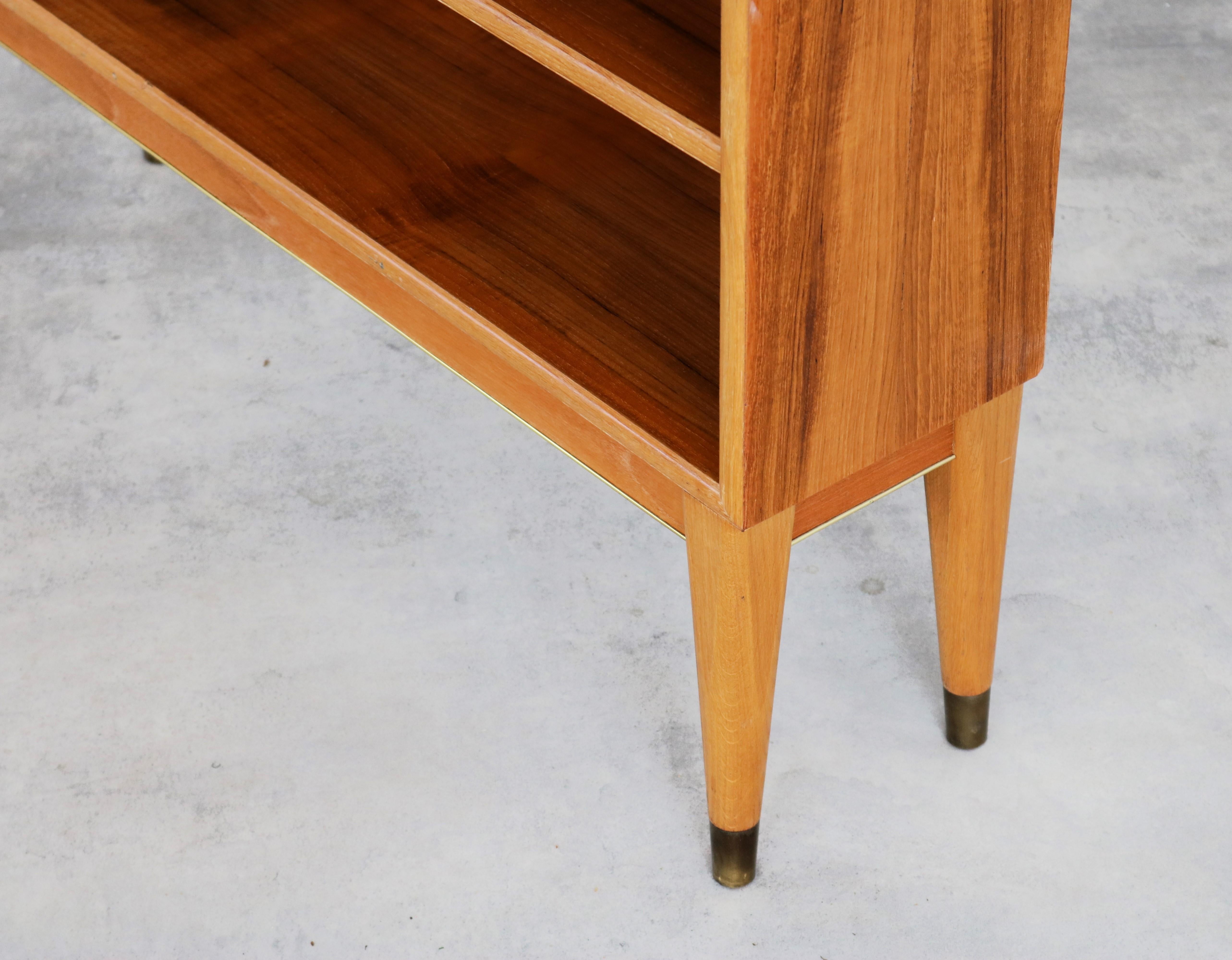 vintage bookcase wall cupboard 60s Treman For Sale at 1stDibs