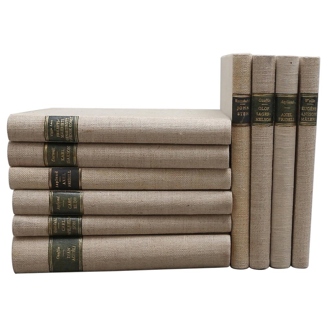 Vintage Books, Art Linen at 1stDibs