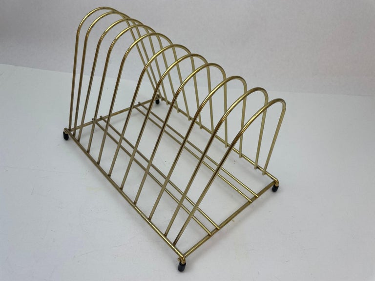 wire record rack