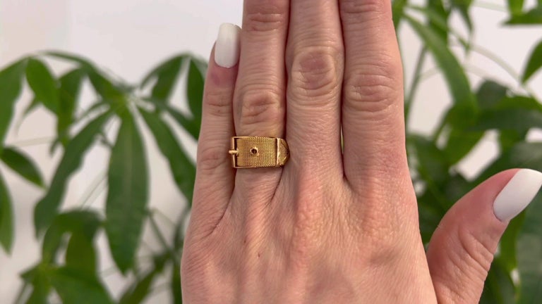 Vintage Brevettat Italy 18 Karat Yellow Gold Mesh Belt Ring For Sale at ...