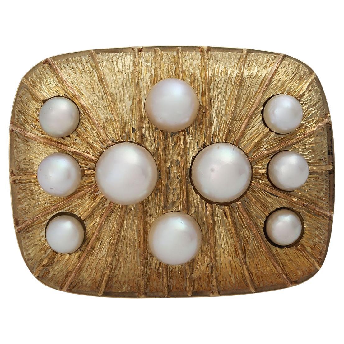 Bob Mackie Cleopatra Brooch at 1stDibs