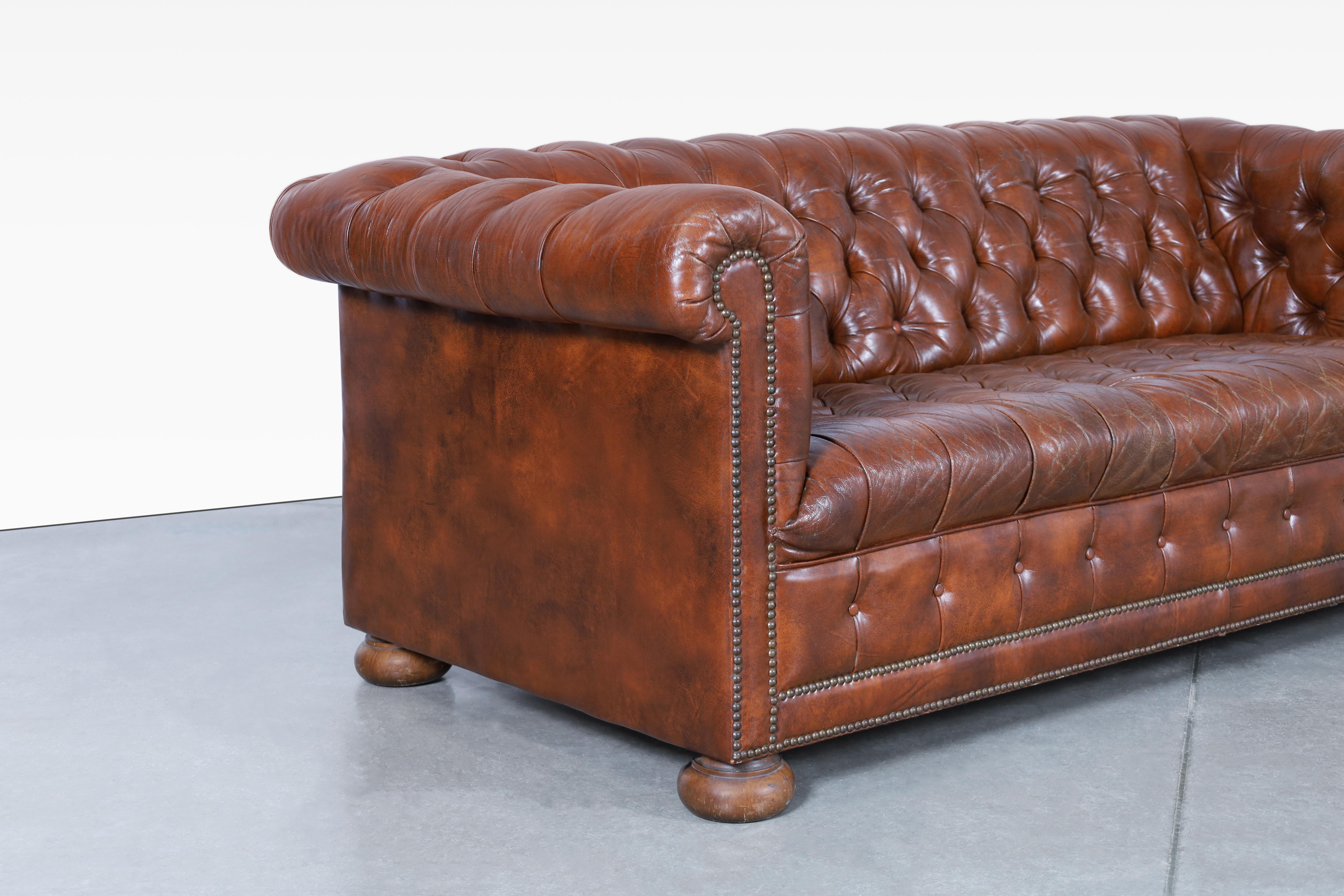 Vintage Brown Leather Chesterfield Sofa For Sale at 1stDibs