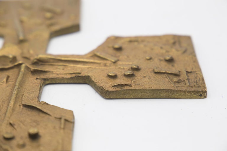 Vintage Brutalist Brass Cross For Sale at 1stDibs