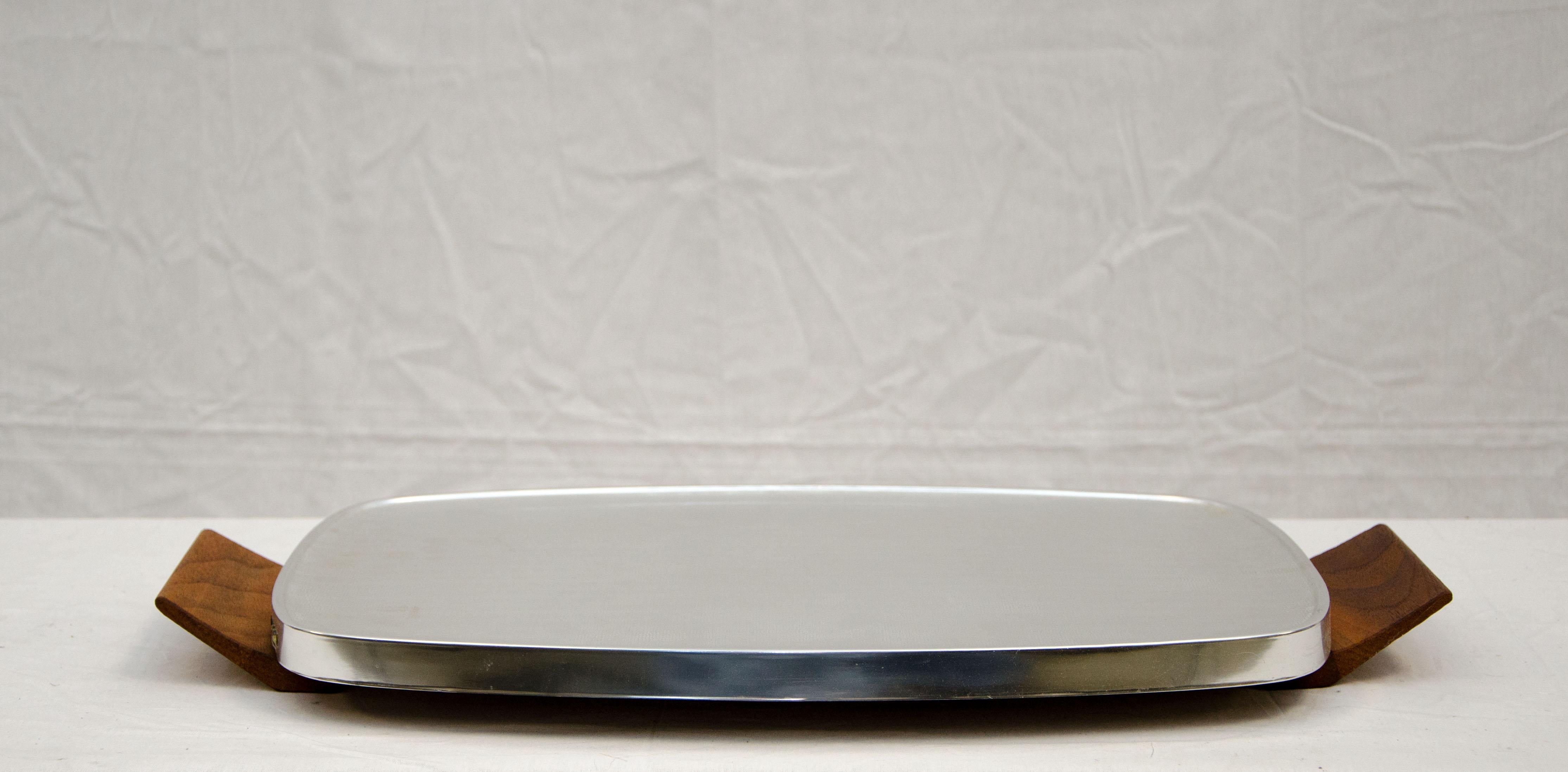 Vintage Buffet Service Thermo Tray Model 52. Russel Wright For Sale at ...