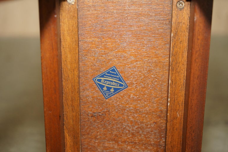Vintage Burr Wanut Bevan Funnell Magazine Newspaper Rack Stunning ...