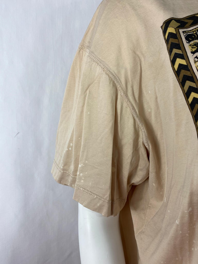 Vintage Byblos Beige Graphic T-shirt, Size Medium For Sale at 1stDibs