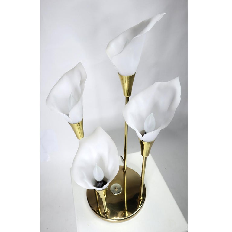 Vintage Calla Lily White Floral Lamp with Gleaming Brass Base at ...