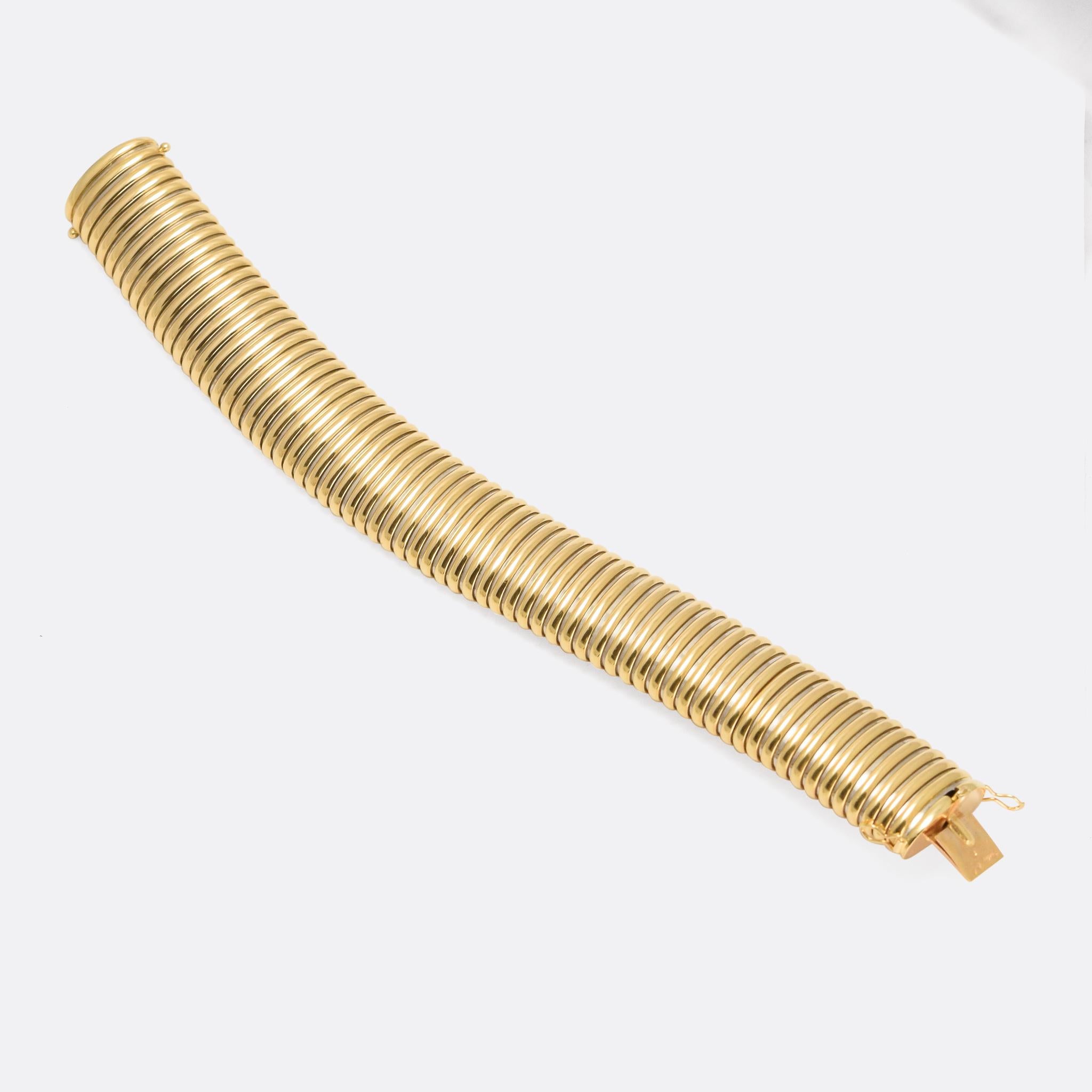 Vintage Cartier Gold Tubogas Bracelet at 1stDibs | shindeshahi tode ...