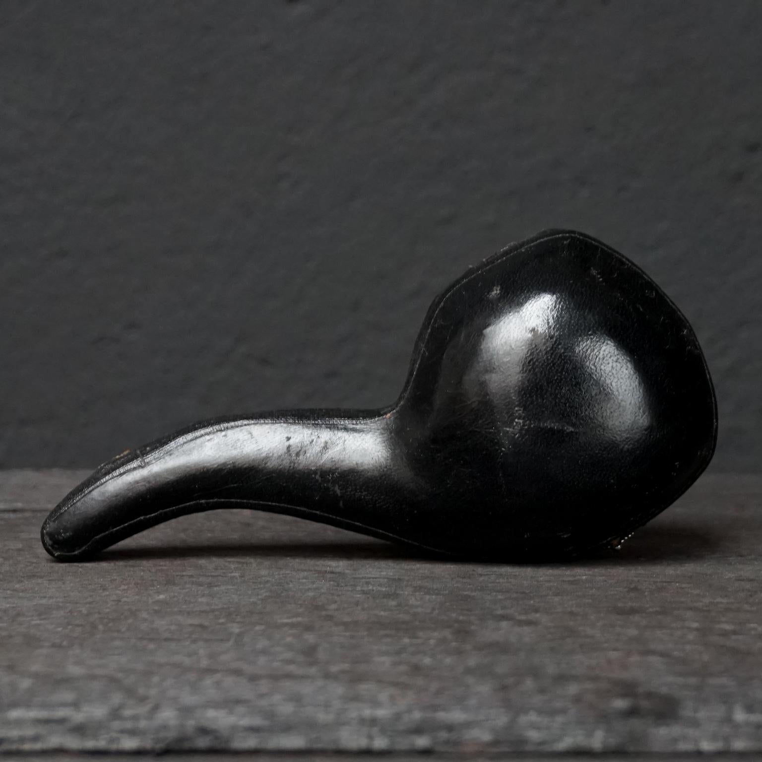 Vintage Carved Meerschaum Birds Talon and Egg Pipe in Case at 1stDibs ...