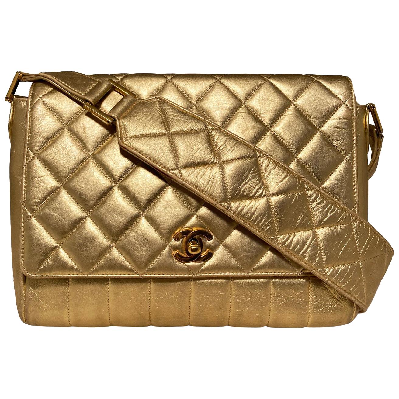 Vintage Chanel Gold Quilted Leather Shoulder Bag For Sale at 1stDibs