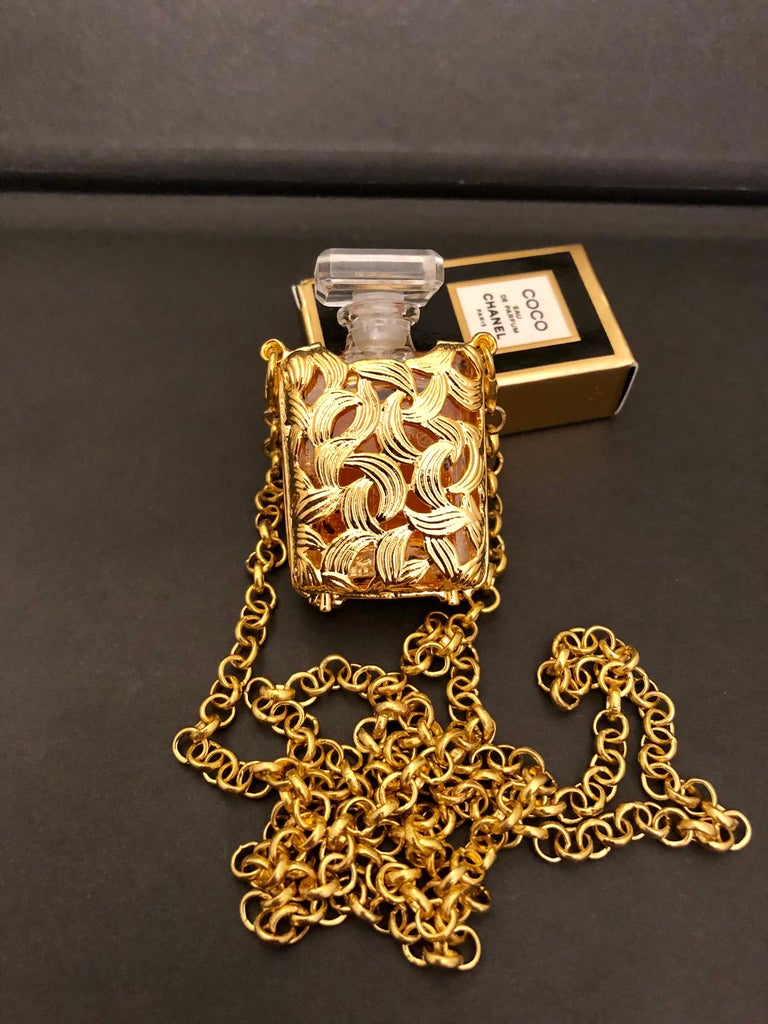 Vintage CHANEL Gold Toned COCO Perfume Chain Necklace For Sale at 1stDibs