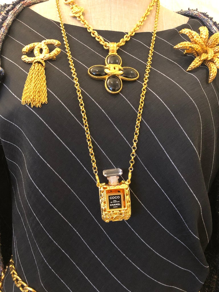 Vintage CHANEL Gold Toned COCO Perfume Chain Necklace For Sale at 1stDibs