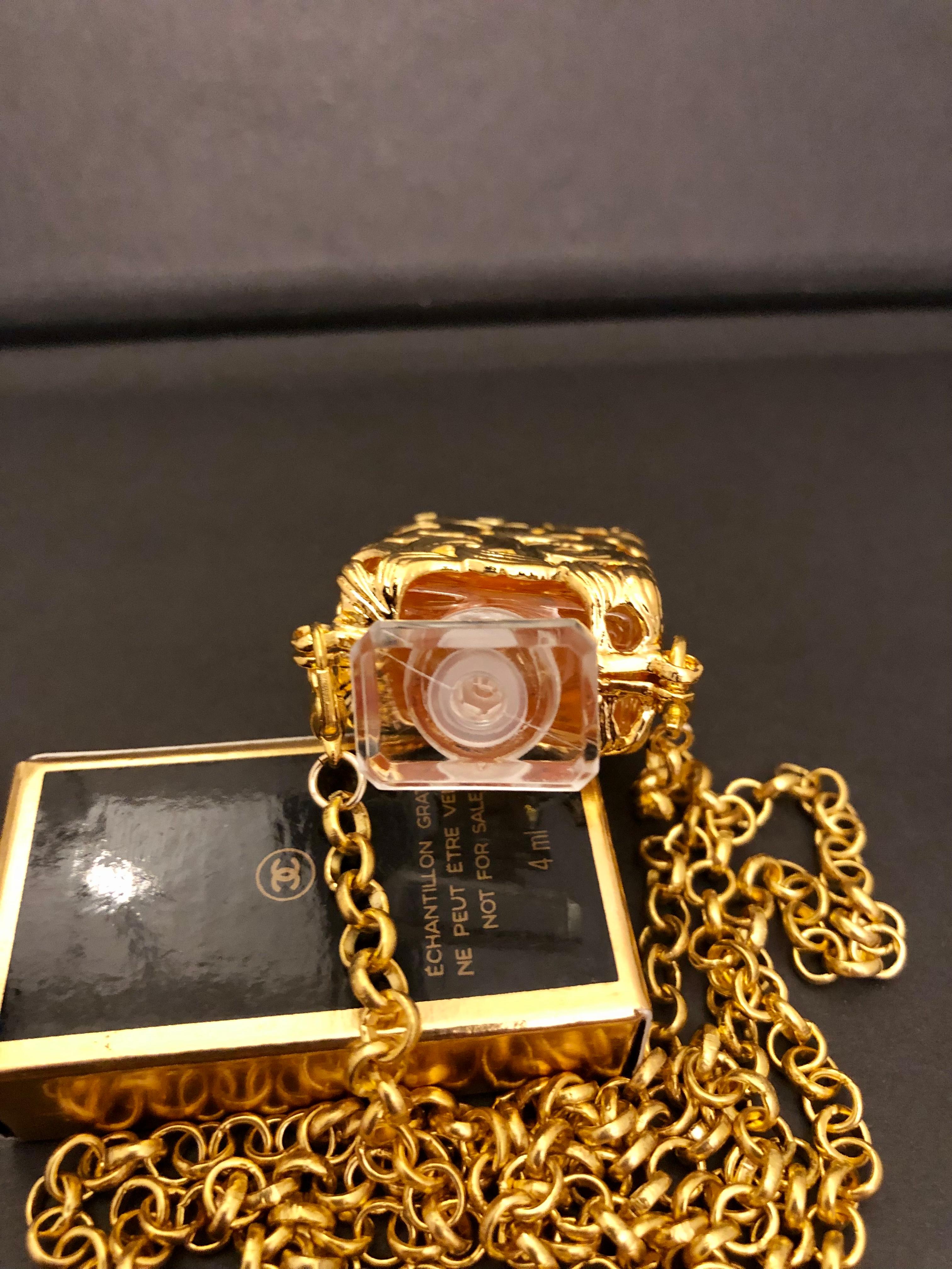 Vintage CHANEL Gold Toned COCO Perfume Chain Necklace For Sale at ...