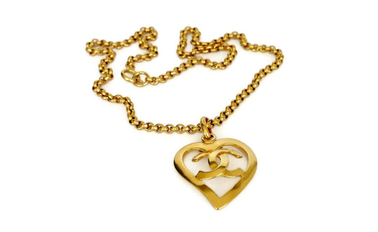 Vintage CHANEL Heart Logo Necklace at 1stDibs | chanel heart pendant ...
