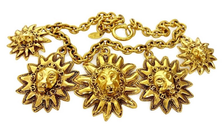 Vintage Chanel Lion Head Medallion Necklace For Sale at 1stdibs