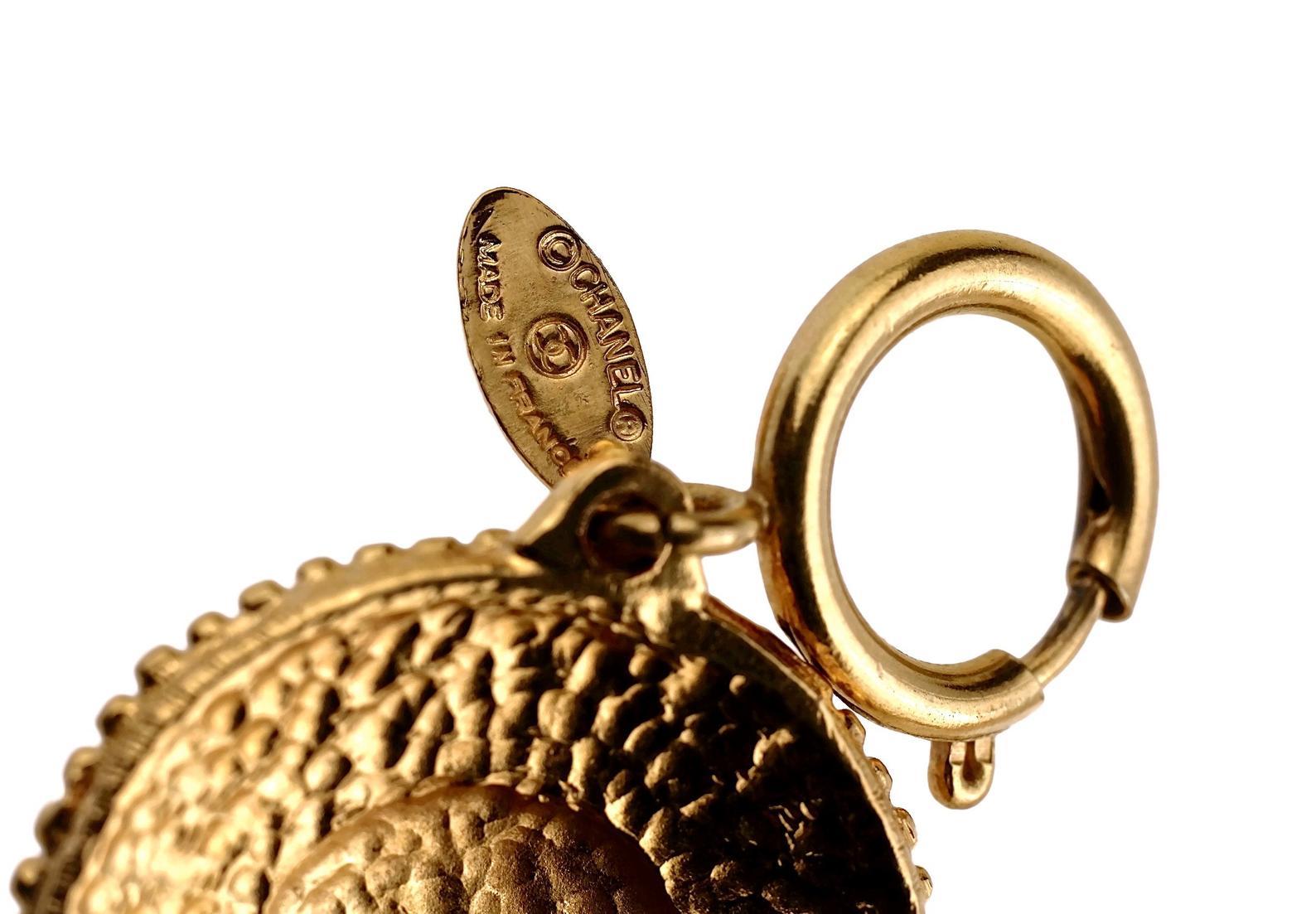 Vintage CHANEL Logo Medallion Bracelet For Sale at 1stDibs | princess ...