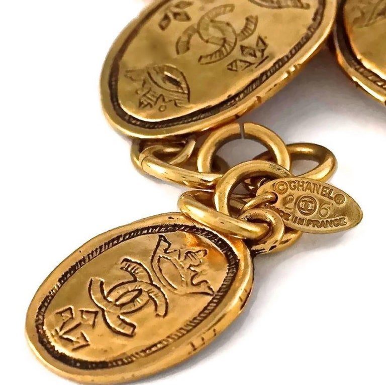 Vintage CHANEL Regal Crown Logo Coin Medallion Choker Necklace at 1stDibs