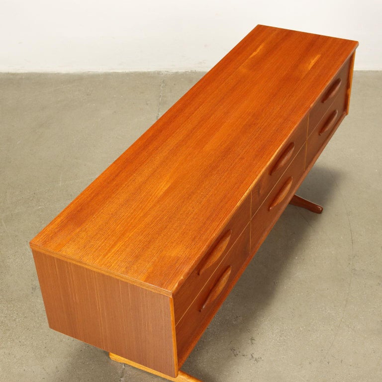 Vintage Chest of Drawers Teak Veneer England 1960s-70s For Sale at 1stDibs