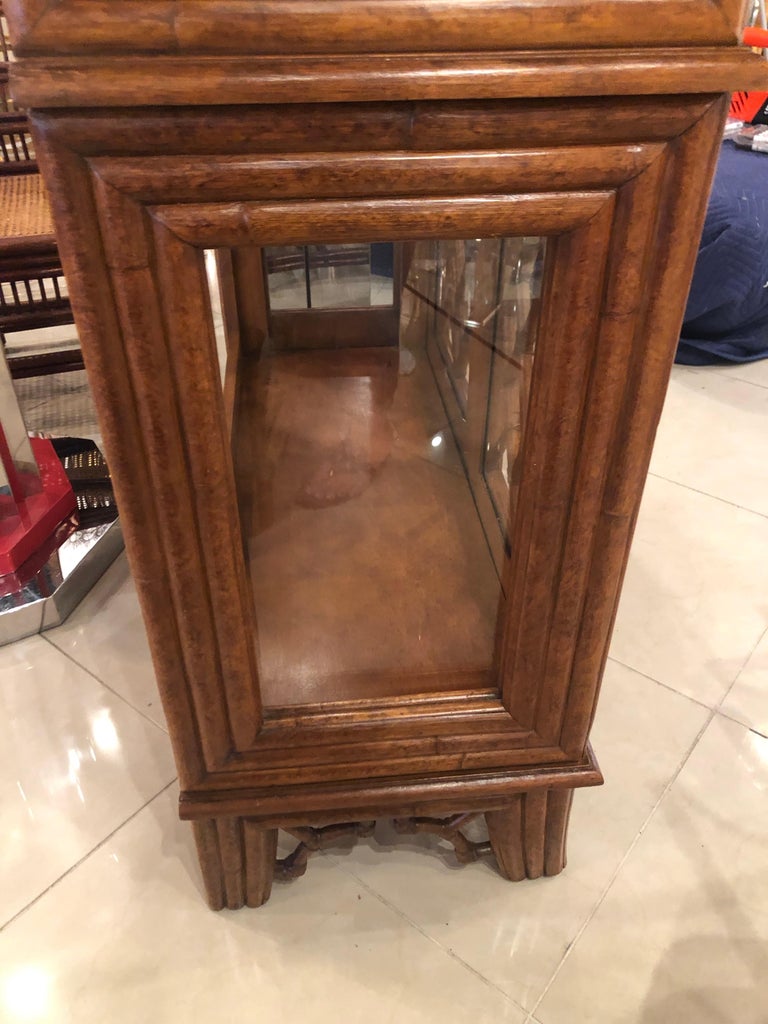 Vintage Chinese Chippendale Rattan Bamboo Pagoda Greek Key Display ...