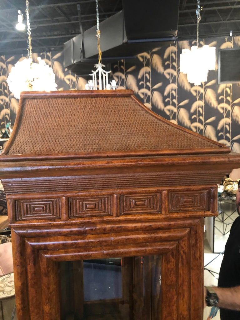 Vintage Chinese Chippendale Rattan Bamboo Pagoda Greek Key Display ...