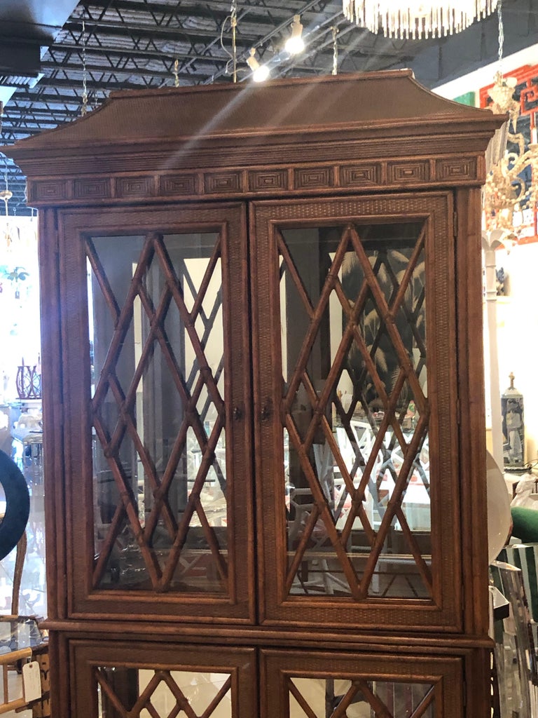 Vintage Chinese Chippendale Rattan Bamboo Pagoda Greek Key Display ...